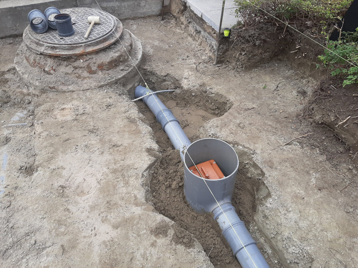 Aanleg onderlaag terrassen en oprit – Pattyn Renaat